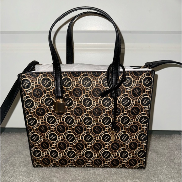 Marc Jacobs | Bags | Marc Jacobs Monogram Totecrossbody | Poshmark